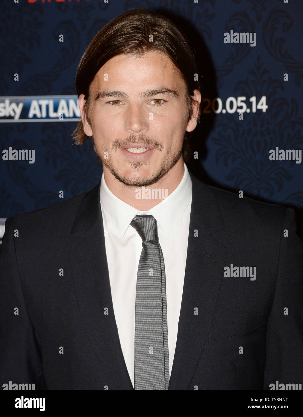 American actor Josh Hartnett attends the premiere of "Penny Dreadful ...