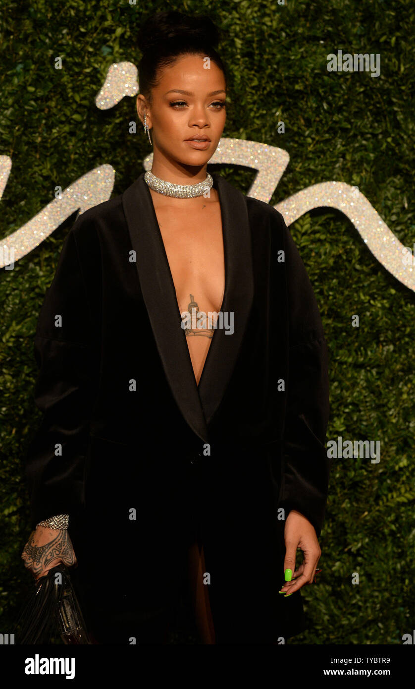 Barbadian- American singer Rihanna attends the "British Fashion Awards ...