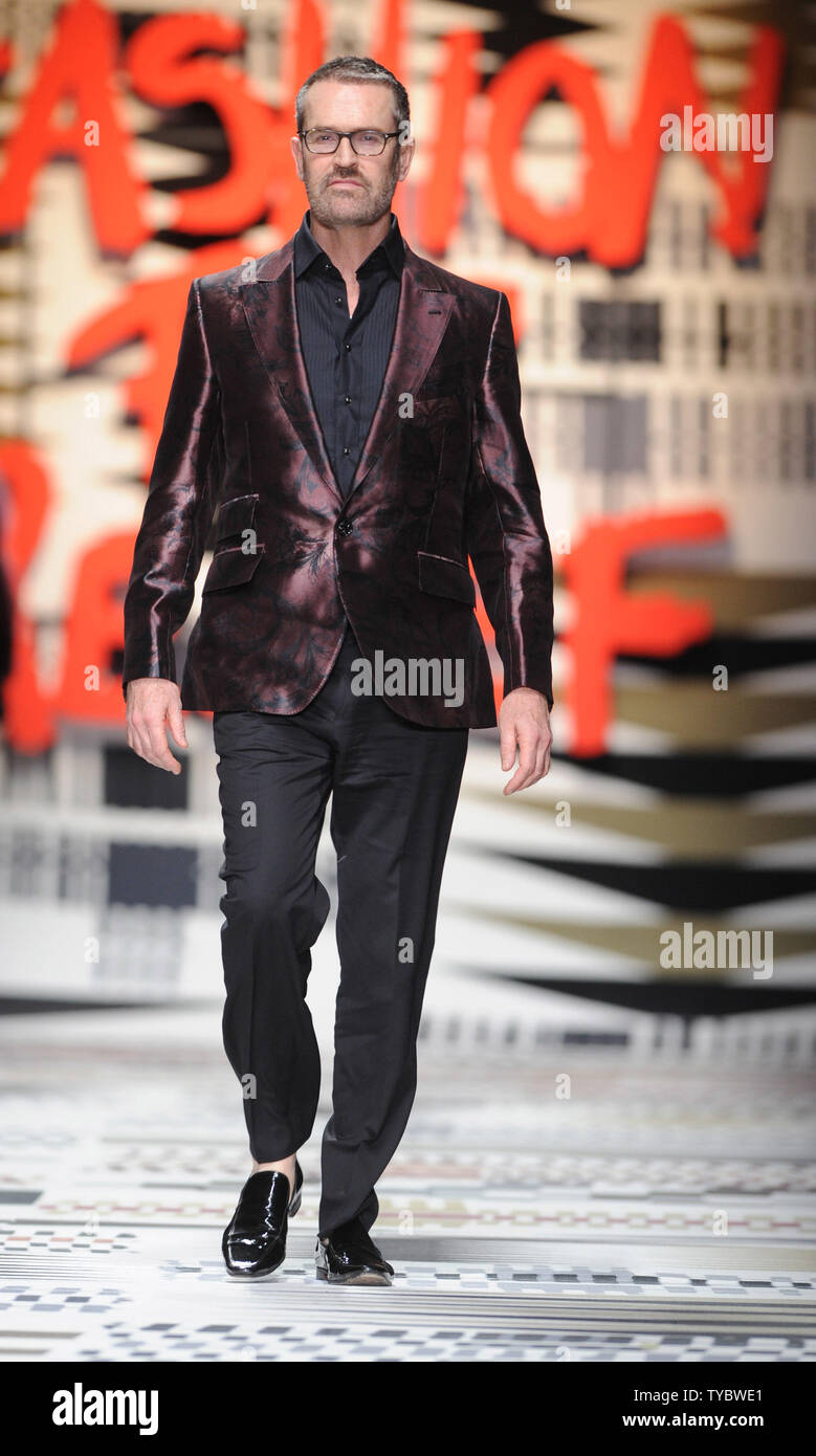 British actor rupert everett hi-res stock photography and images - Alamy