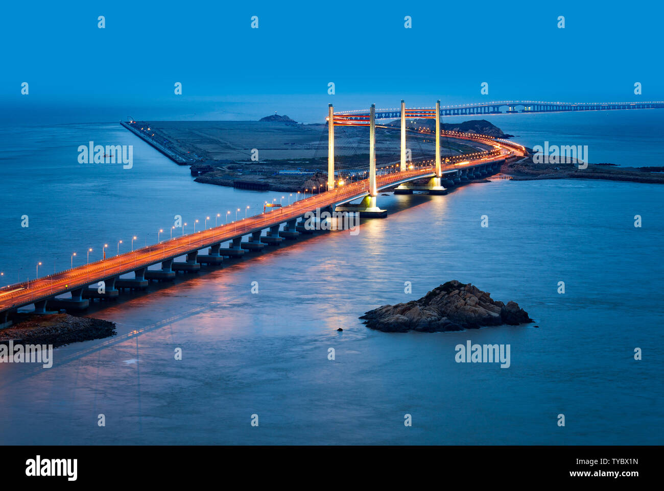 Roads and sea means of transport system hi-res stock photography and ...
