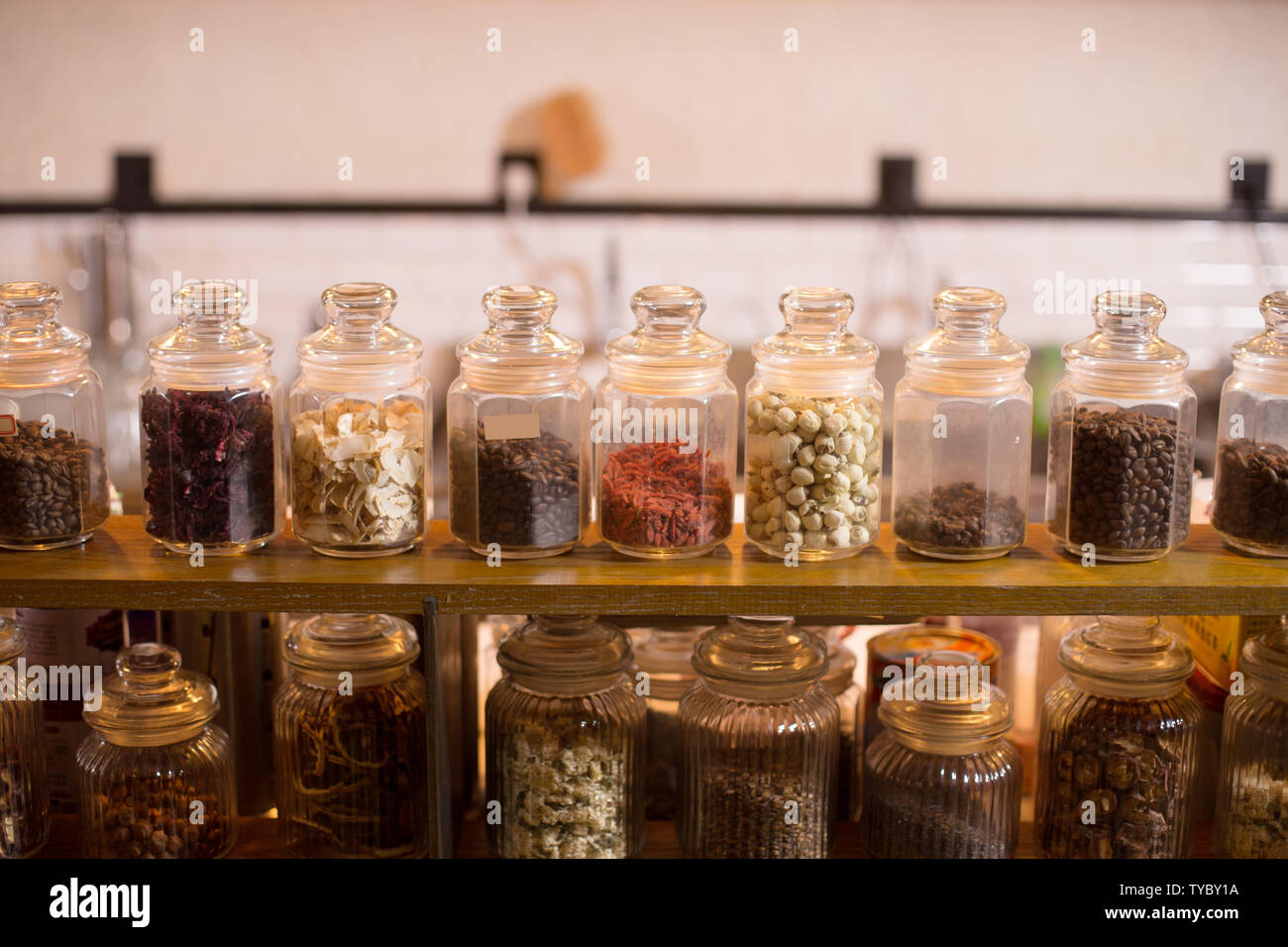 Traditional pub with modern dining hi-res stock photography and images ...