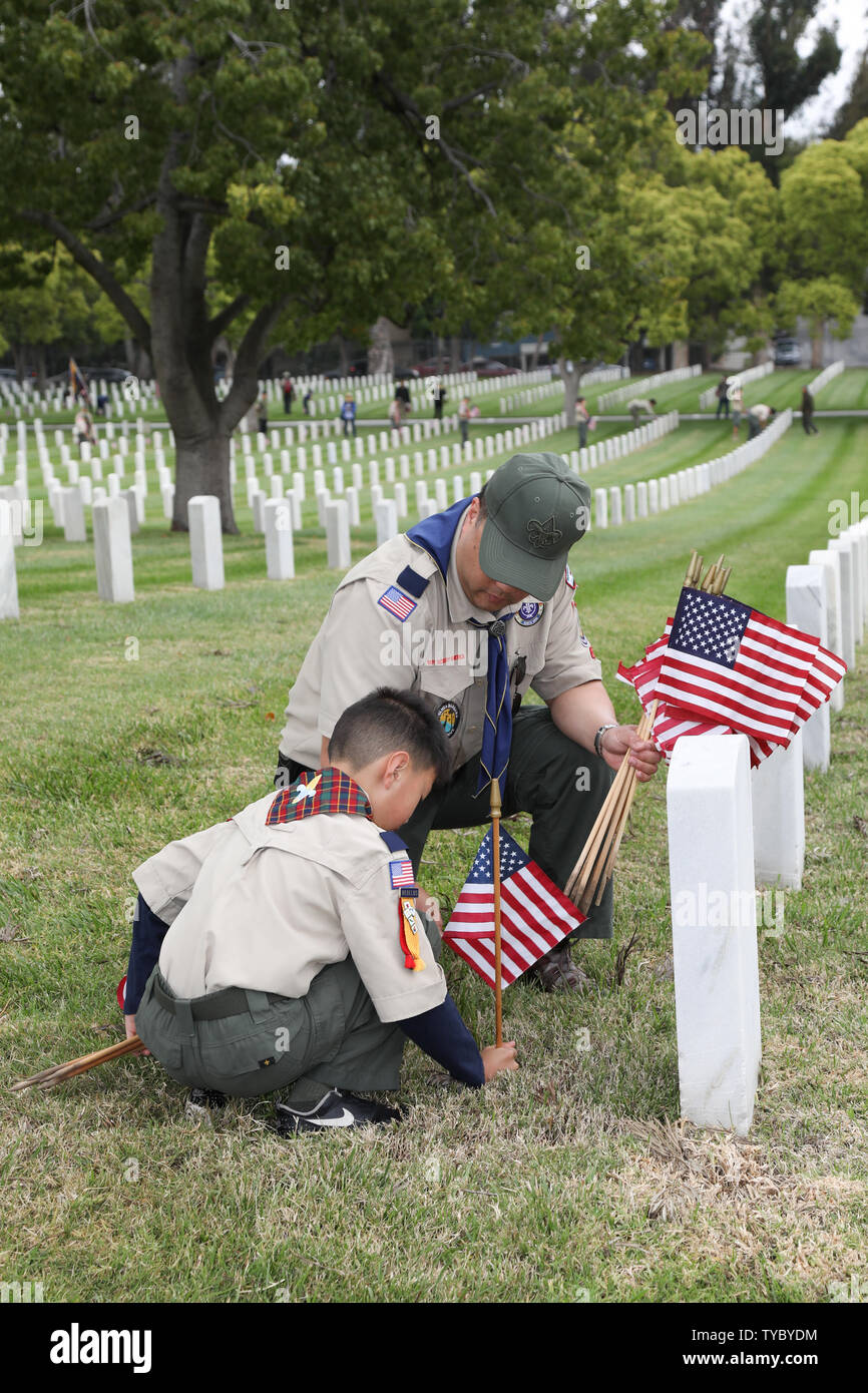 Girl scouts of america ceremony hi-res stock photography and images - Alamy