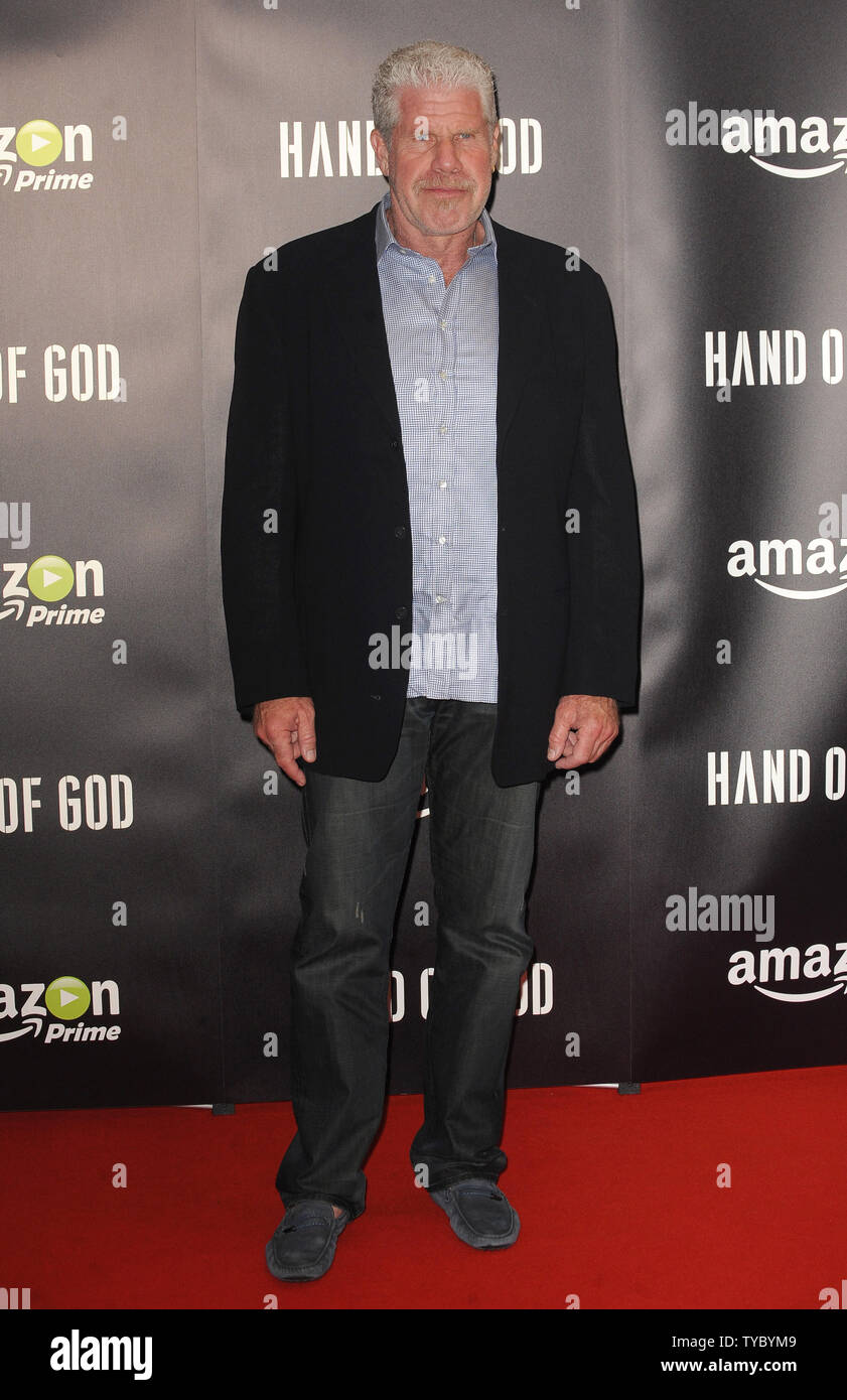 Ron perlman hi-res stock photography and images - Alamy