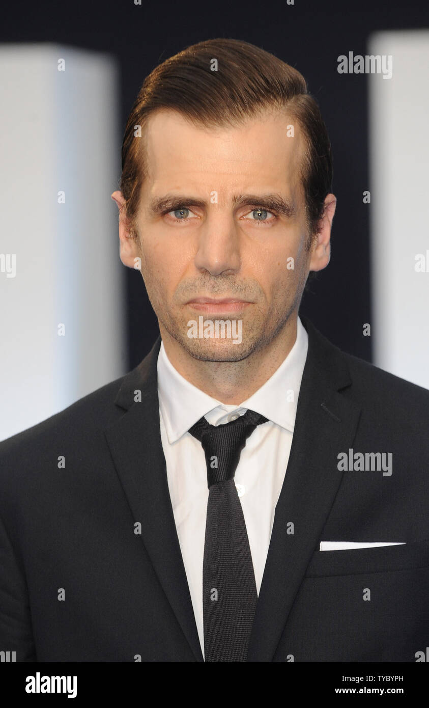 Mel raido attends legend hi-res stock photography and images - Alamy