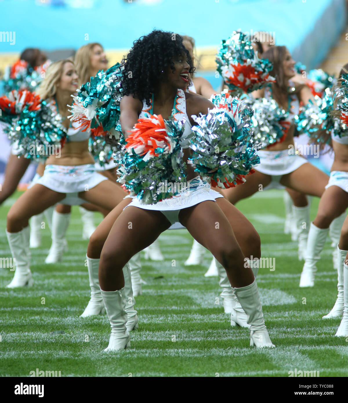 Nfl Cheerleaders Dolphins
