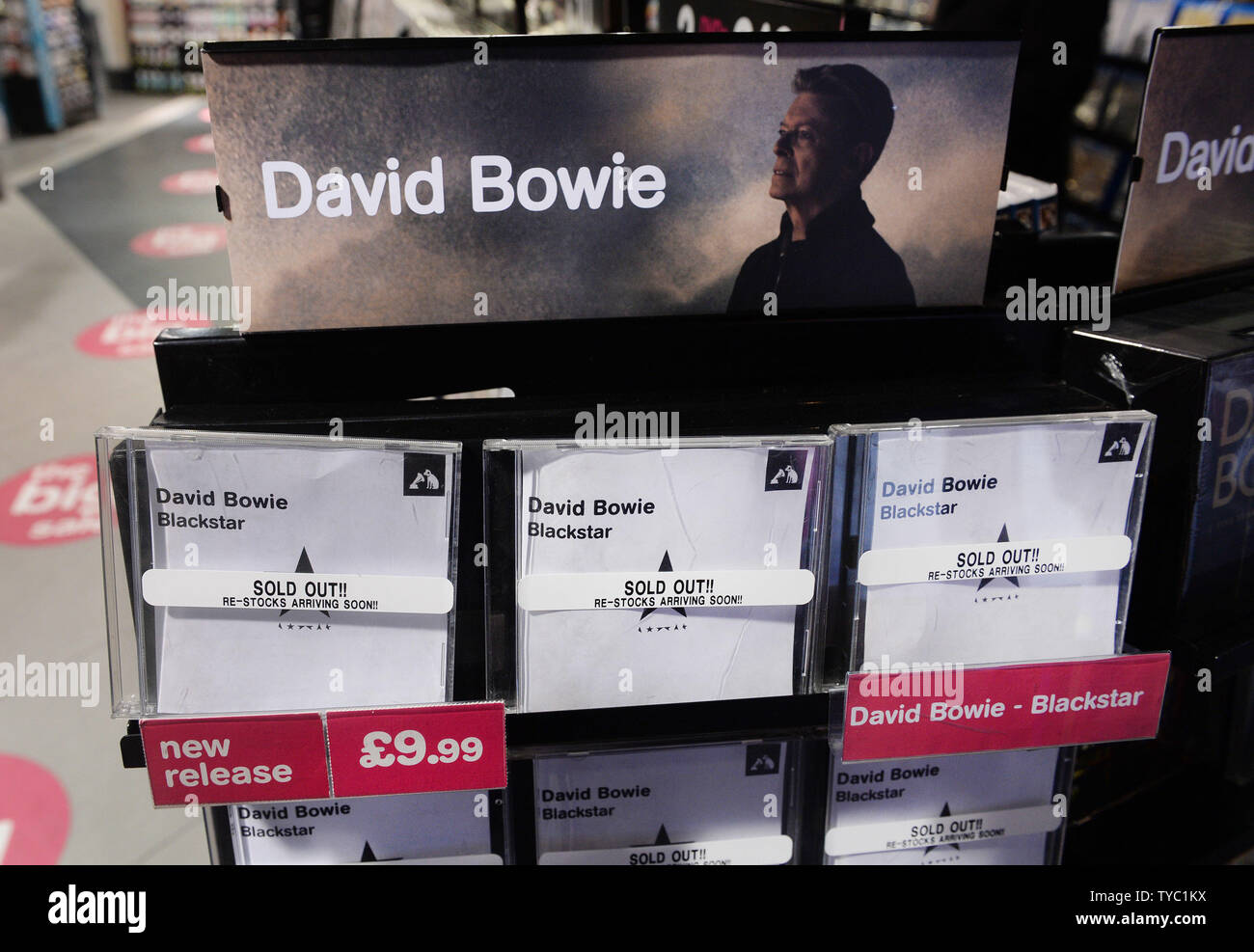 Display of David Bowie's sold out album Blackstar in HMV Oxford Street ...