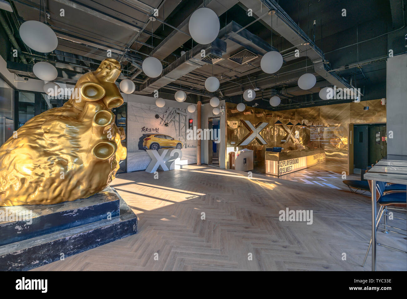 Front station left in hi-res stock photography and images - Alamy