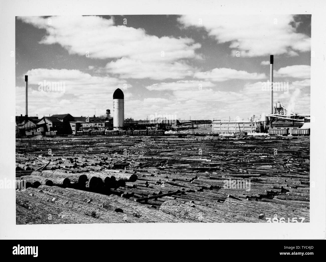 Photograph of Edward J. Hines Sawmill and Finishing Mill; Scope and ...
