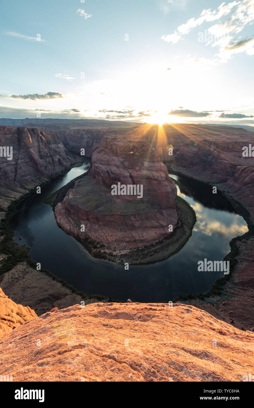 Horseshoe shaped incised meander hi-res stock photography and images ...