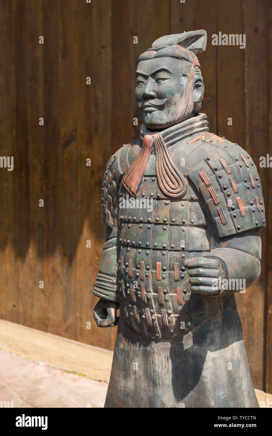 Chinese military statue hi-res stock photography and images - Alamy