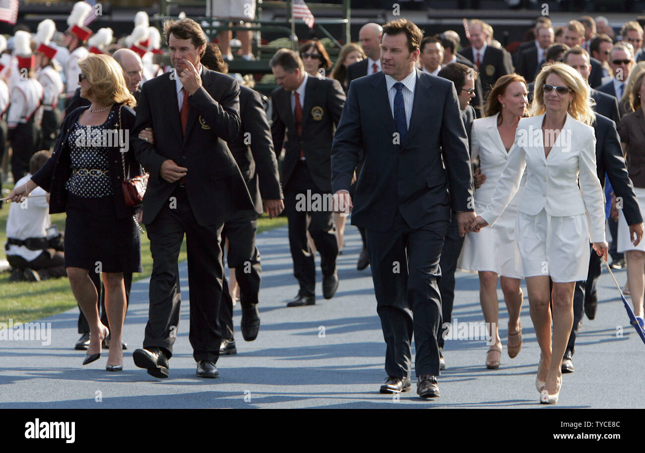 US team captain Paul Azinger with wife Toni, left, and and European ...
