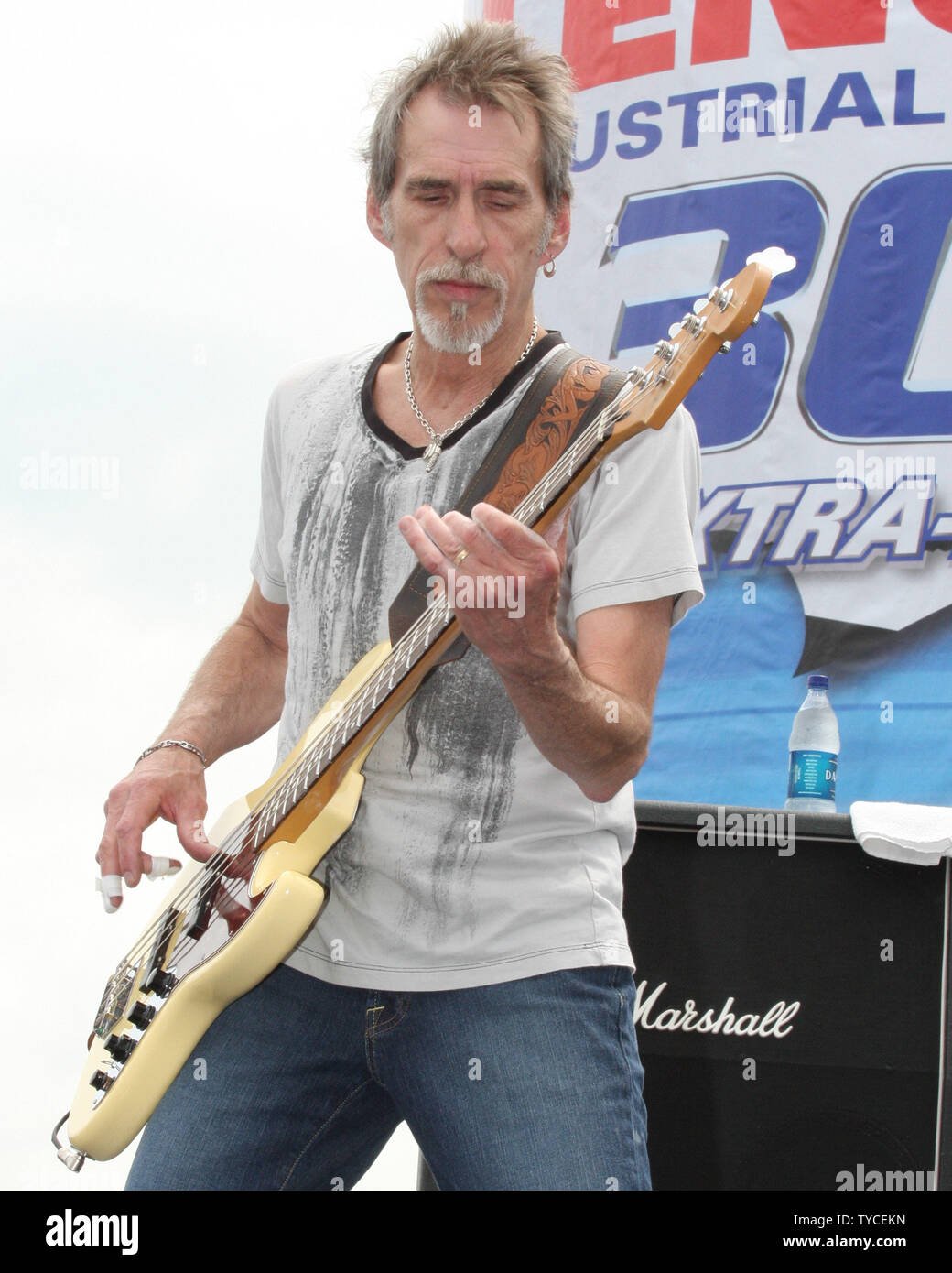 Charlie huhn hi-res stock photography and images - Alamy