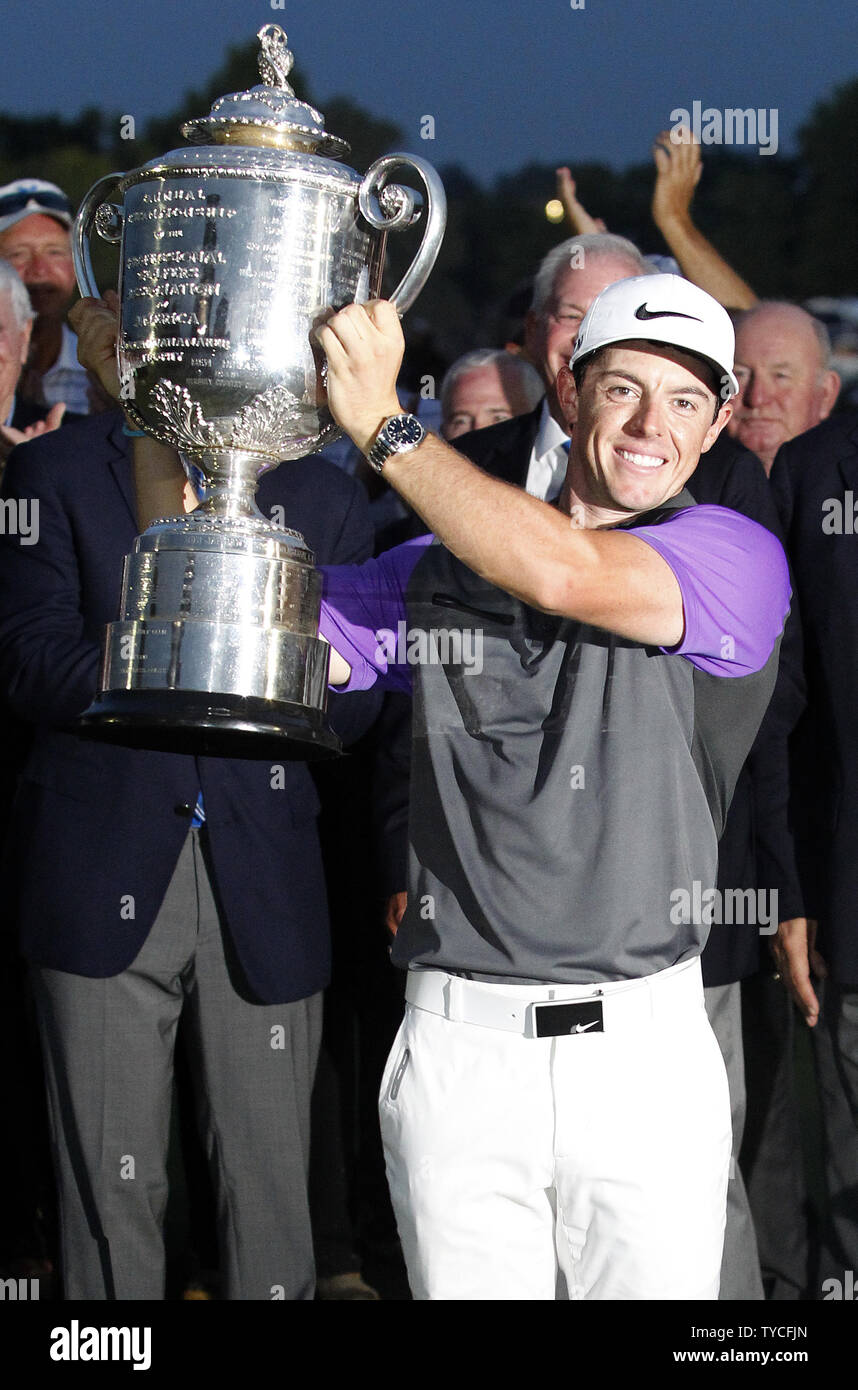 Rory mcilroy phil mickelson hi-res stock photography and images - Alamy