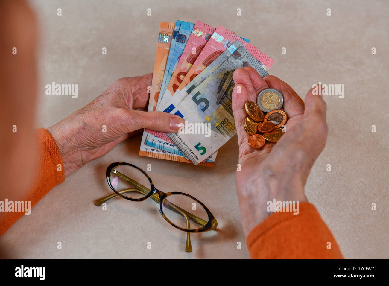 Old money notes and coins hi-res stock photography and images - Alamy