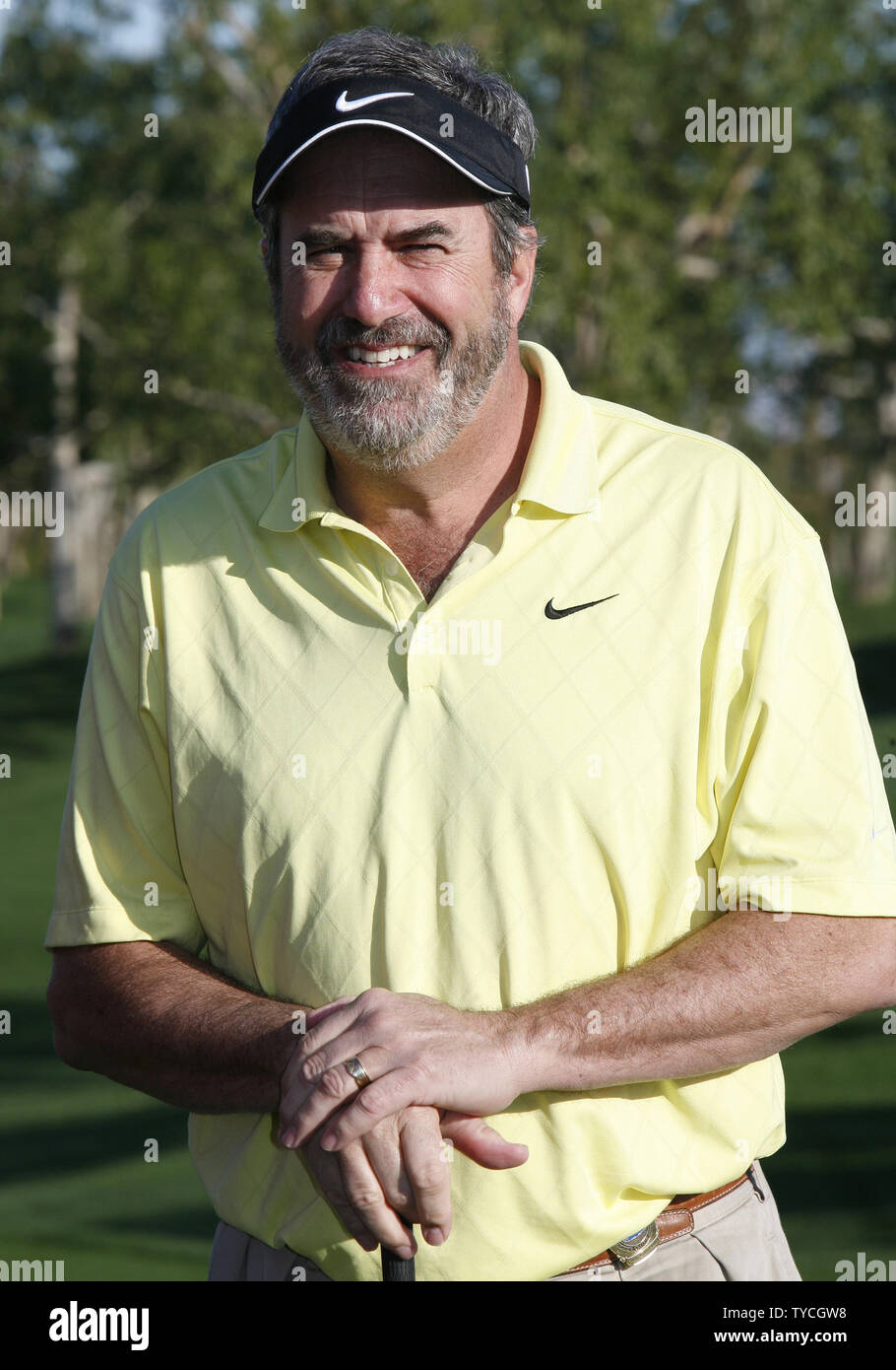 Fouts hi-res stock photography and images - Alamy