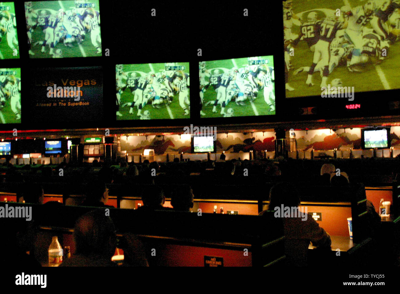 Private booths hi-res stock photography and images - Alamy