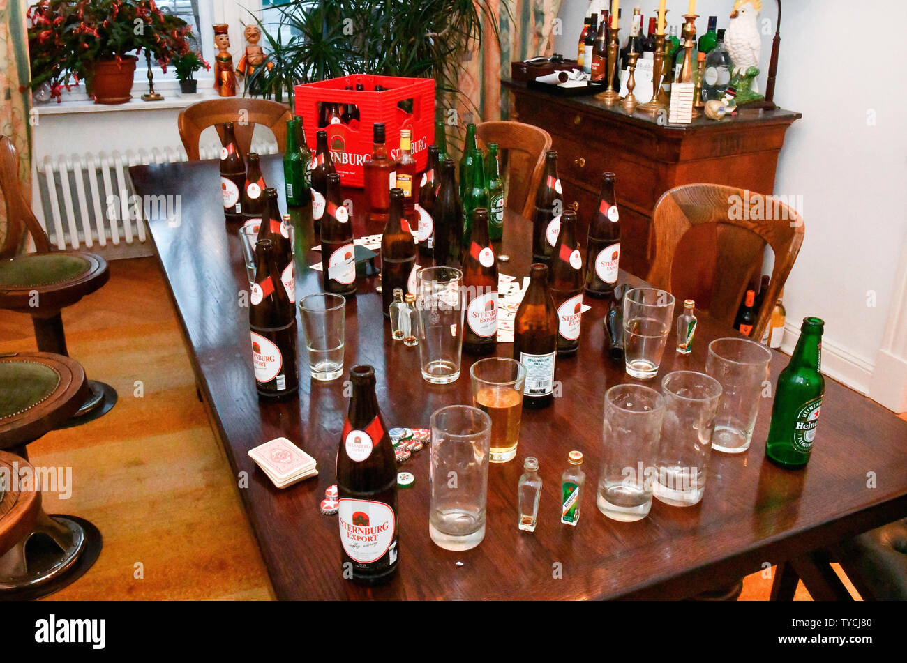 After party bottles hi-res stock photography and images - Alamy