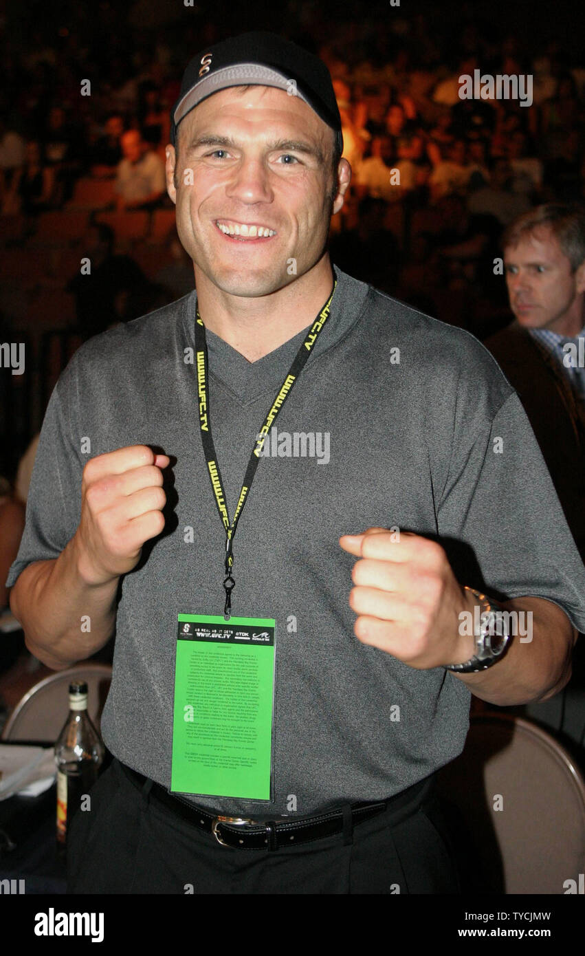 40 year old Randy Couture makes an appearance at the Ultimate Fighting ...