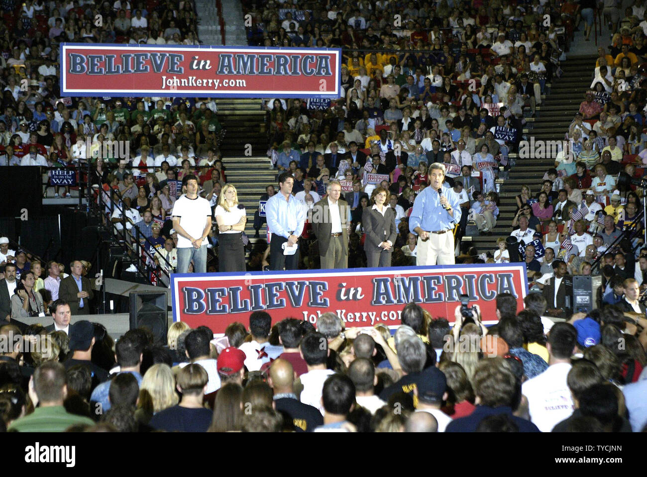 John Kerry backed by members of his family, speaks at the Kerry for ...