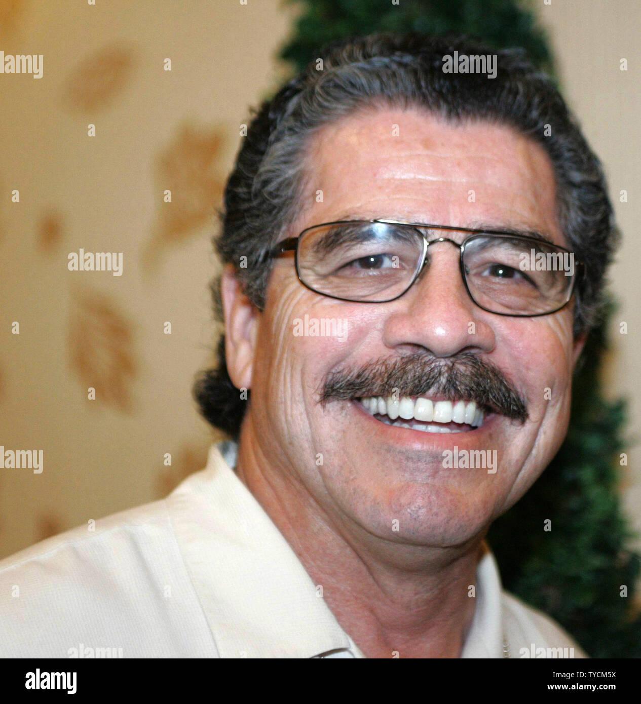 Cutman for many champions, Jacob "Stitch" Duran, waits for the start of ...