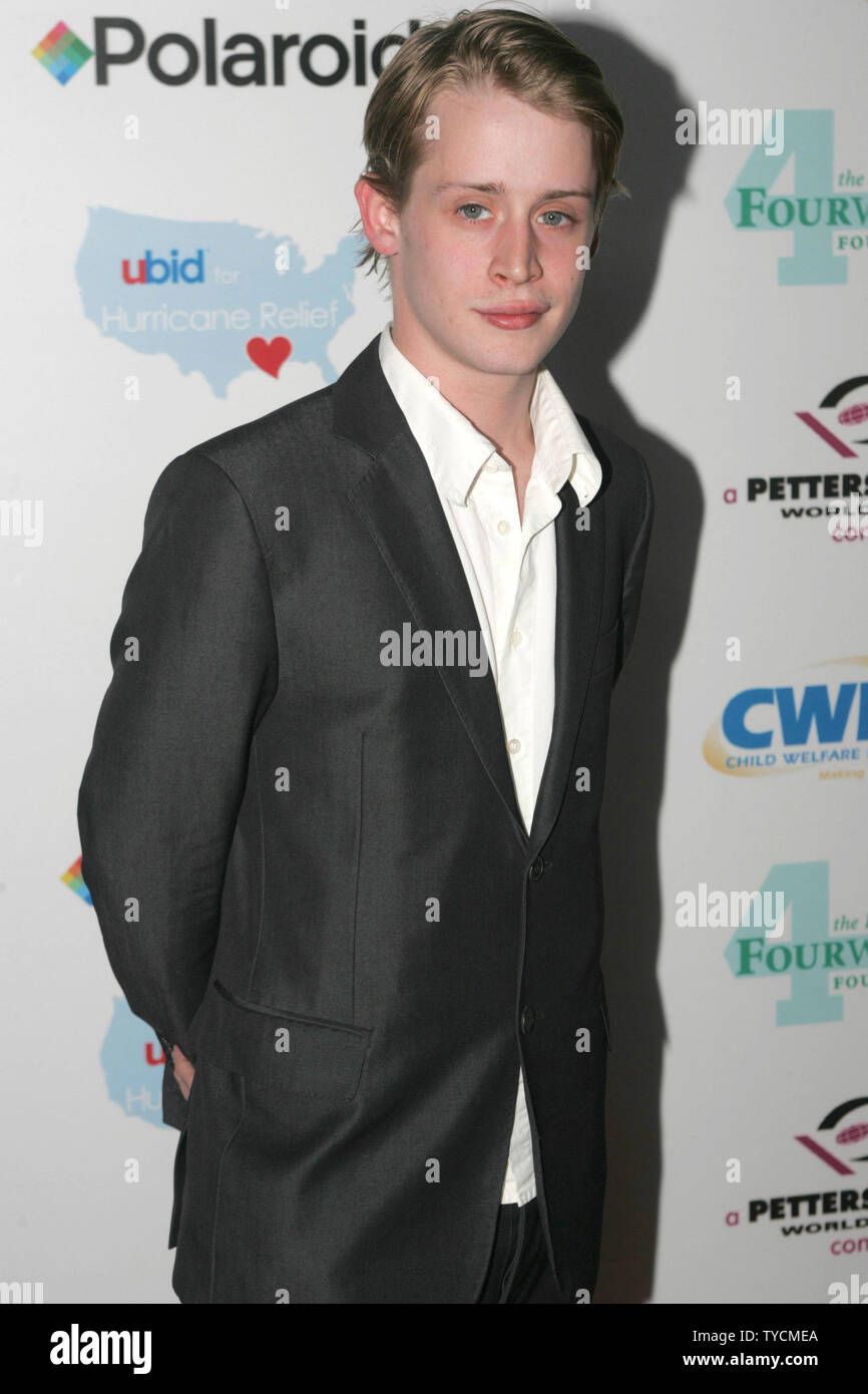 Caulkin High Resolution Stock Photography and Images - Alamy