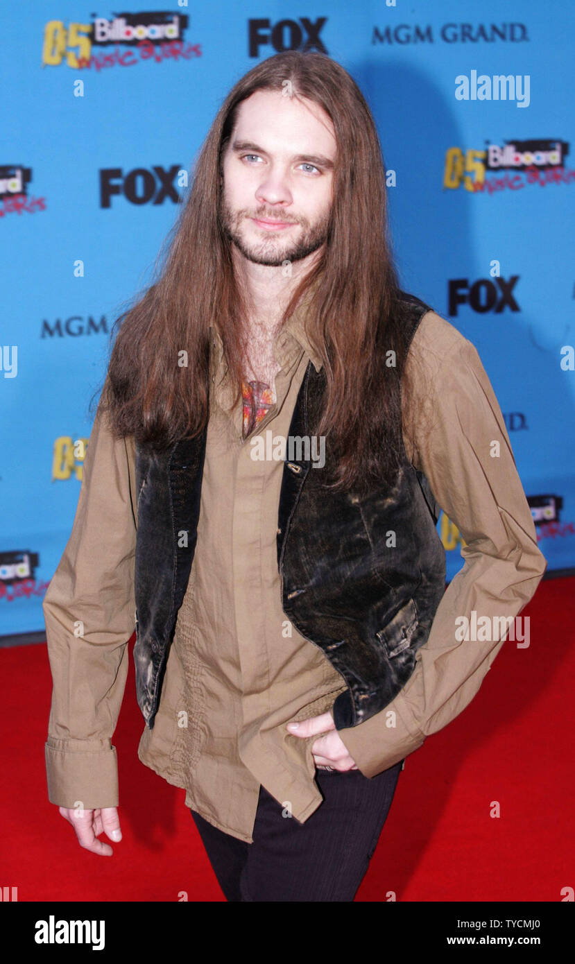 American Idol's Bo Brice arrives at the 2005 Billboard Music Awards ...