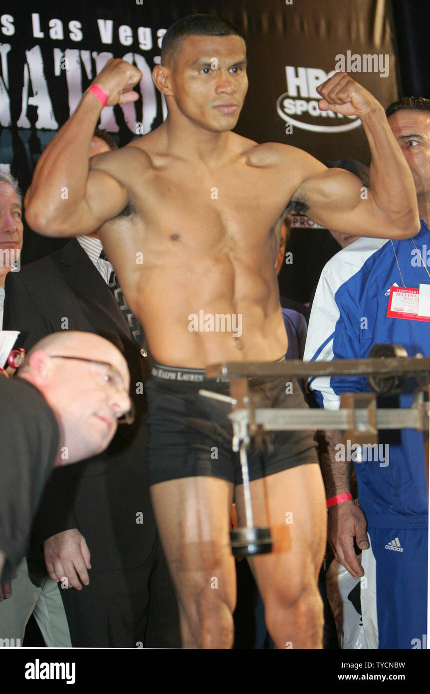 Undefeated world jr. welterweight champion Juan Urango of Columbia ...