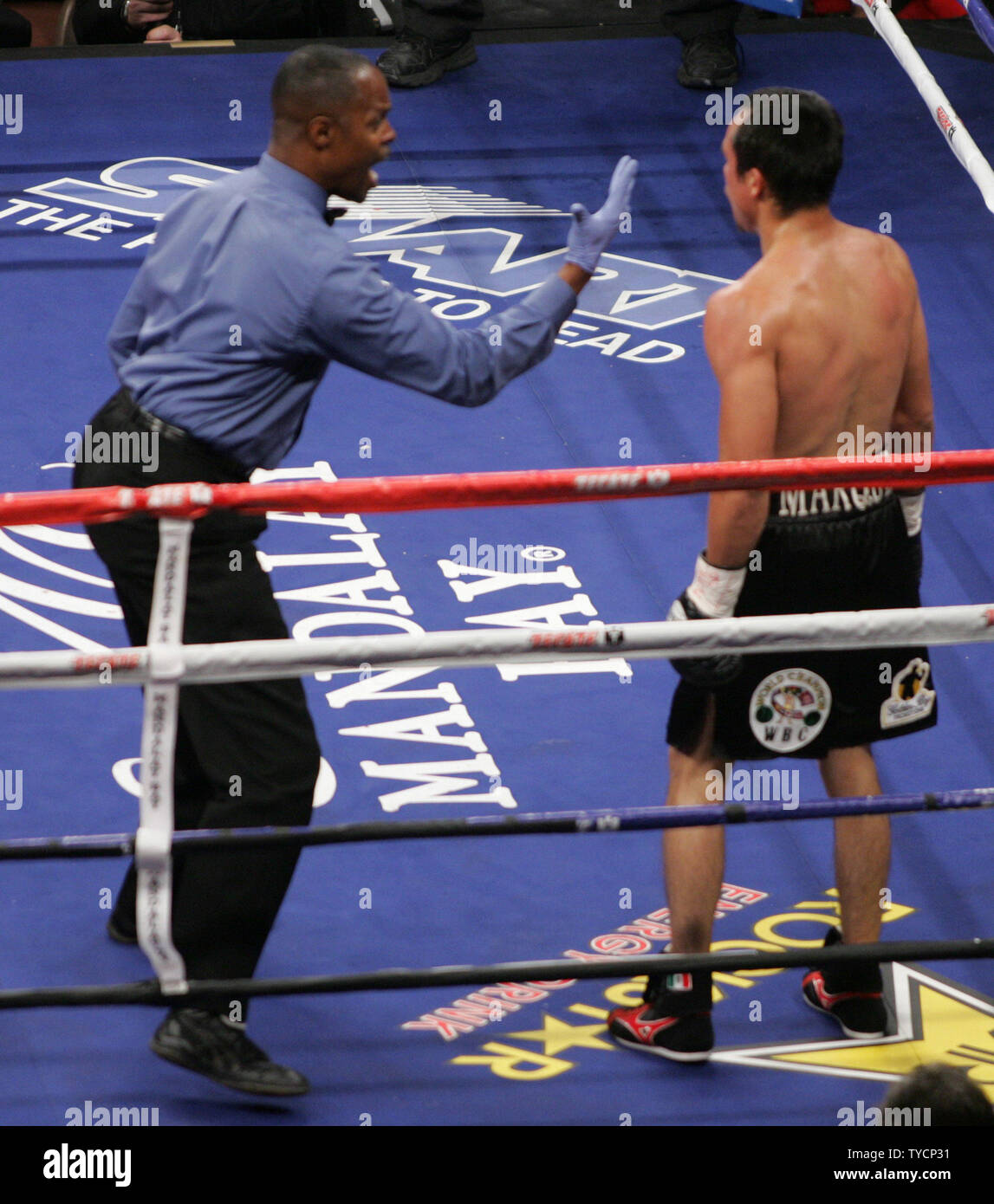 Manny pacquiao philippines juan manuel hi-res stock photography and ...