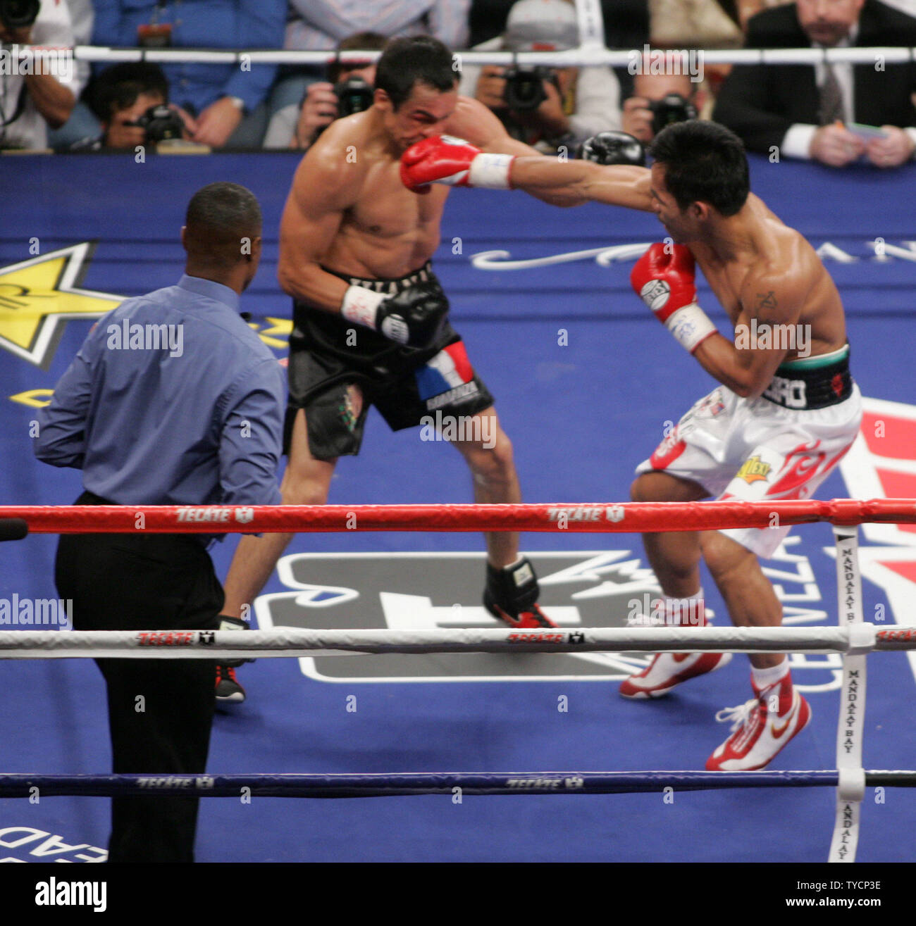 Manny pacquiao philippines juan manuel hi-res stock photography and ...