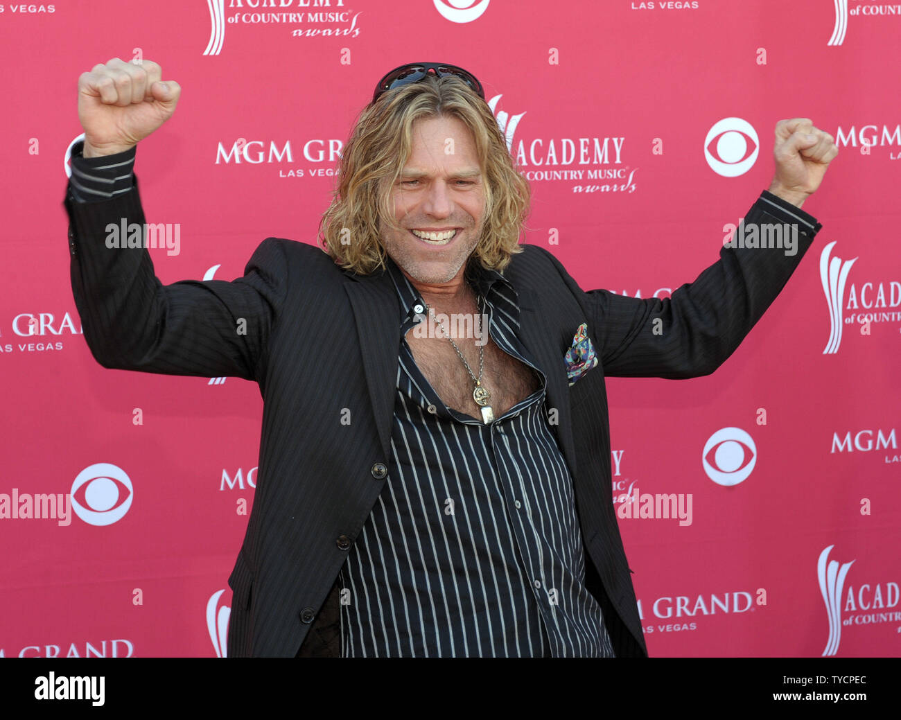 Big Kenny Alphin of Big and Rich arrives for the 43rd Academy of ...