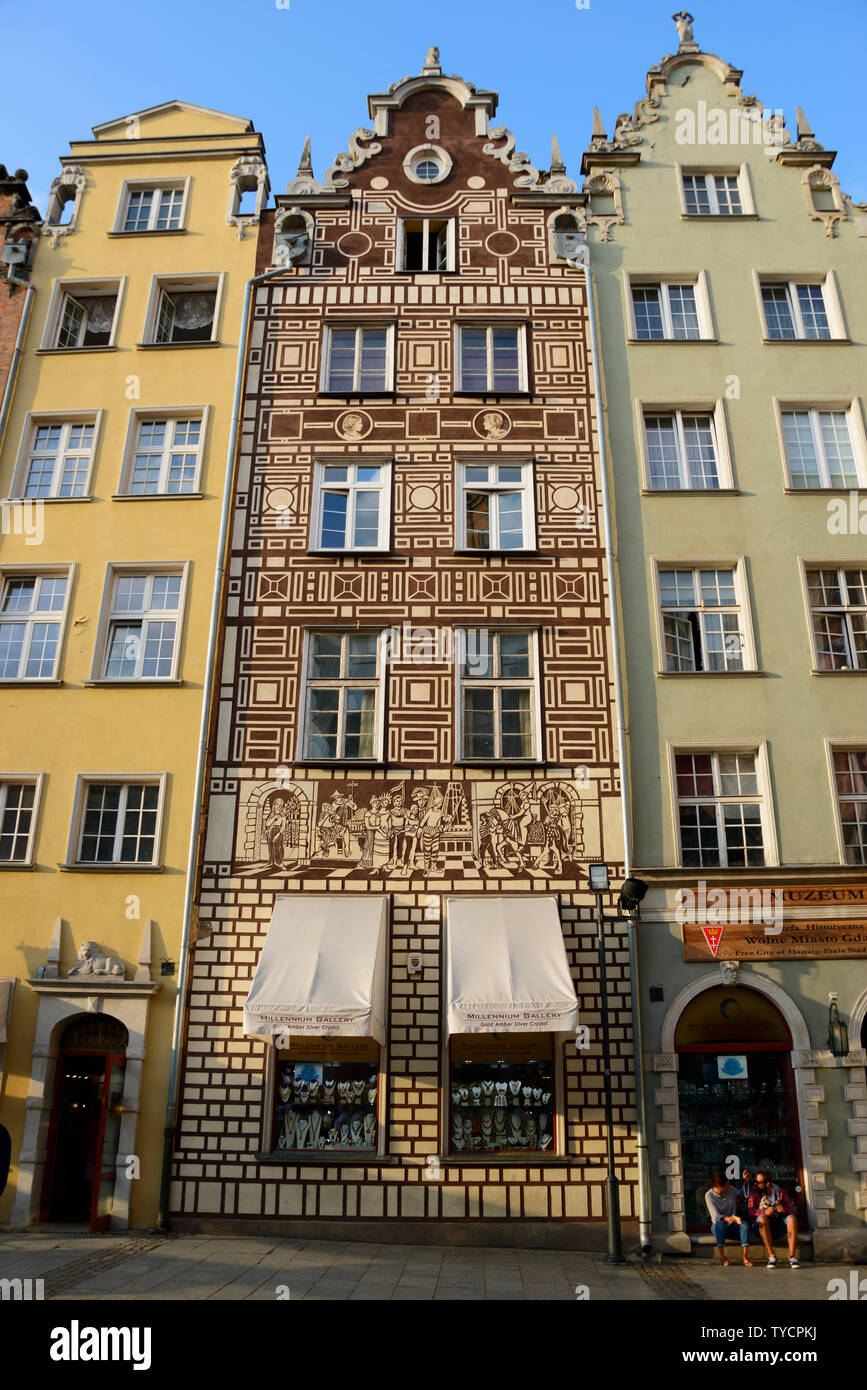 Old danzig hi-res stock photography and images - Alamy