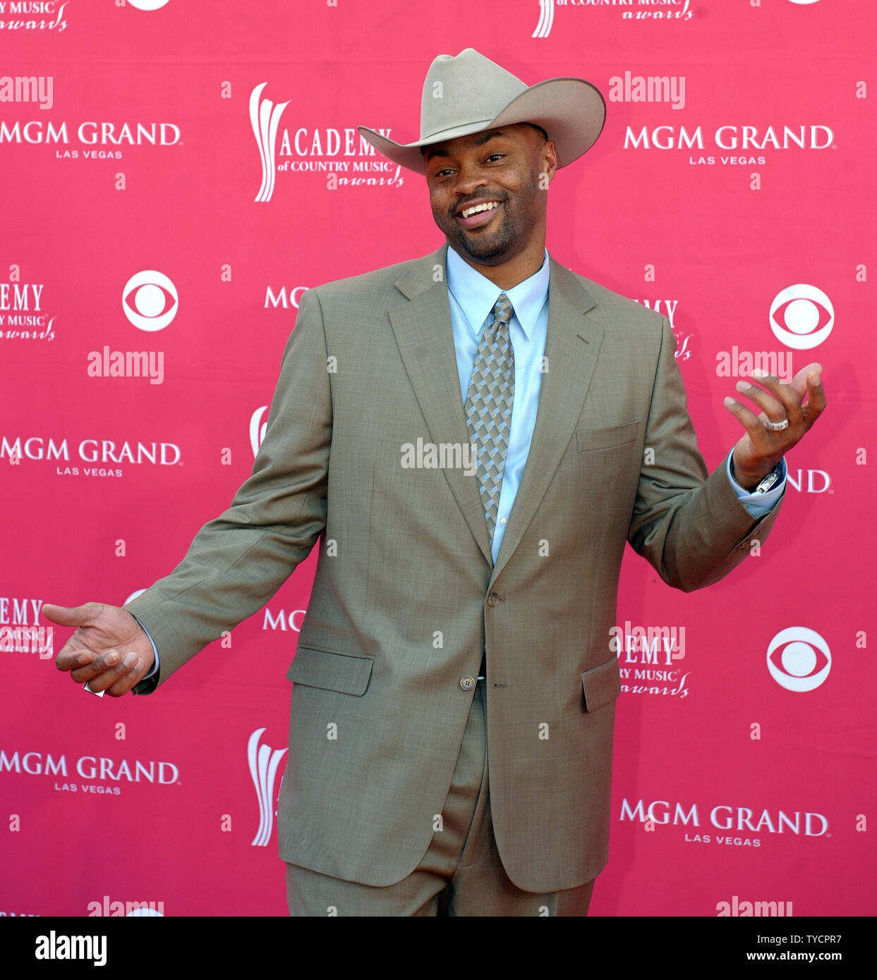Cowboy Troy arrives for the 43rd Academy of Country Music Awards at the ...