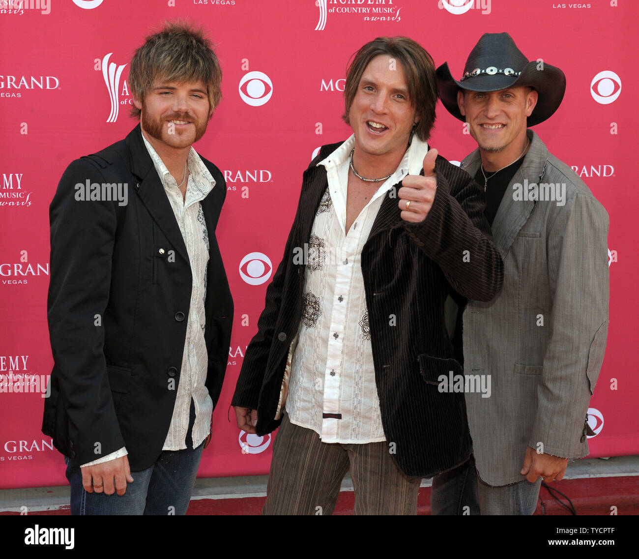 Musicians Jeremy Baxter, Rhean Boyer and Marvin Evatt of Carolina Rain ...