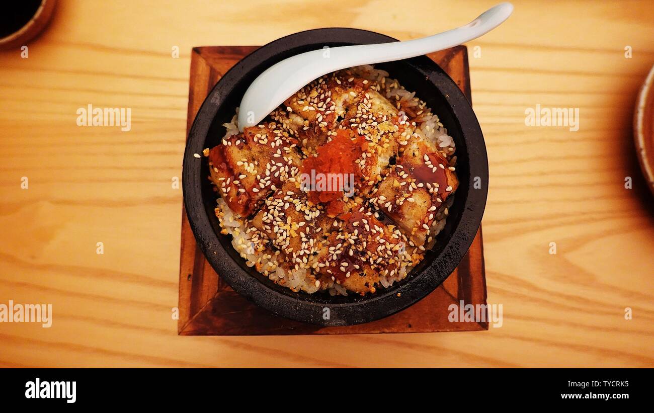 Japanese eel rice Stock Photo - Alamy