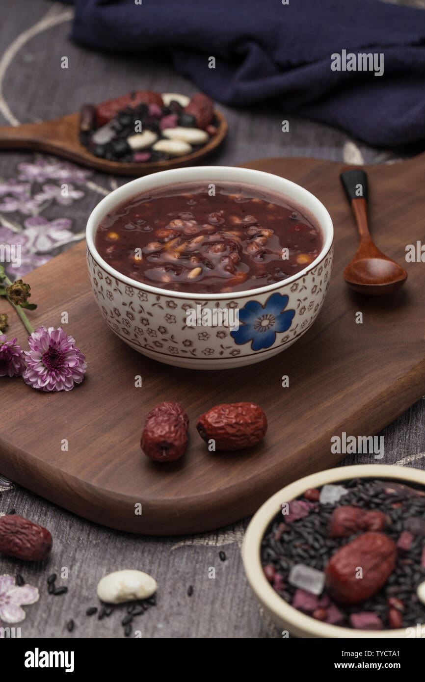 Delicious black rice porridge Stock Photo - Alamy