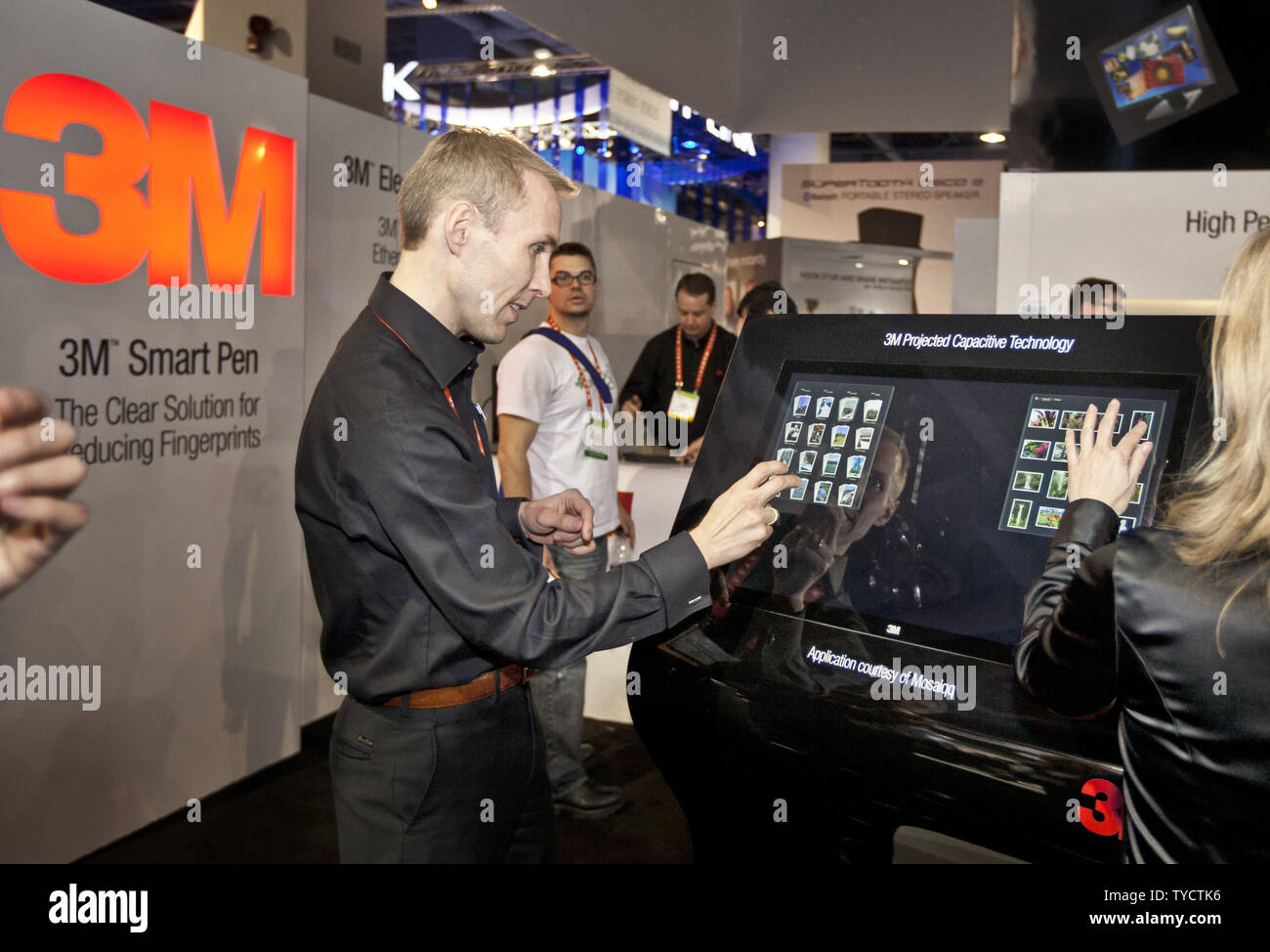 Use multi touch hi-res stock photography and images - Alamy