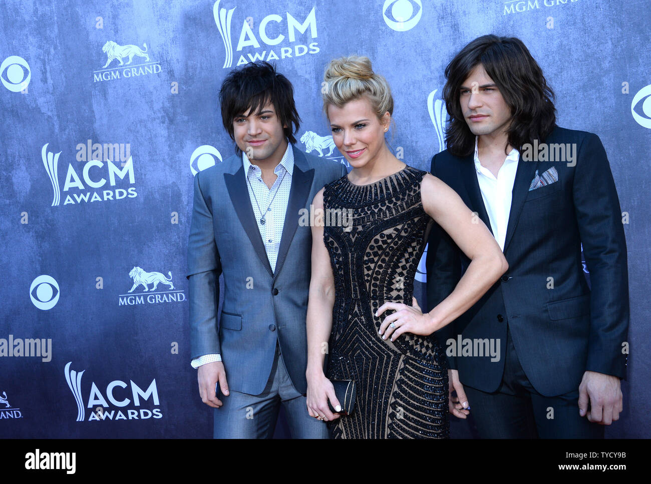(L-R) Neil Perry, Kimberly Perry and Reid Perry, of The Band Perry ...