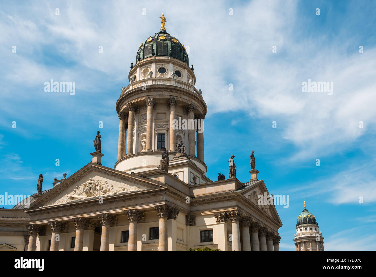 German dome hi-res stock photography and images - Alamy