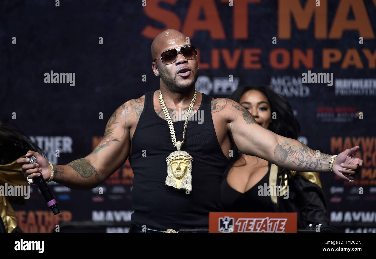 Rapper Flo Rida performs at the official weigh-in at MGM Grand Garden ...
