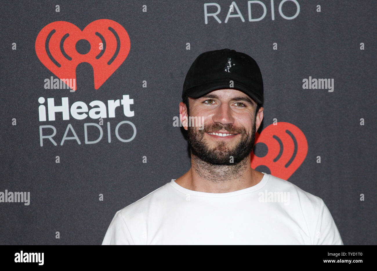 Country singer Sam Hunt arrives for the iHeartRadio Music Festival at ...