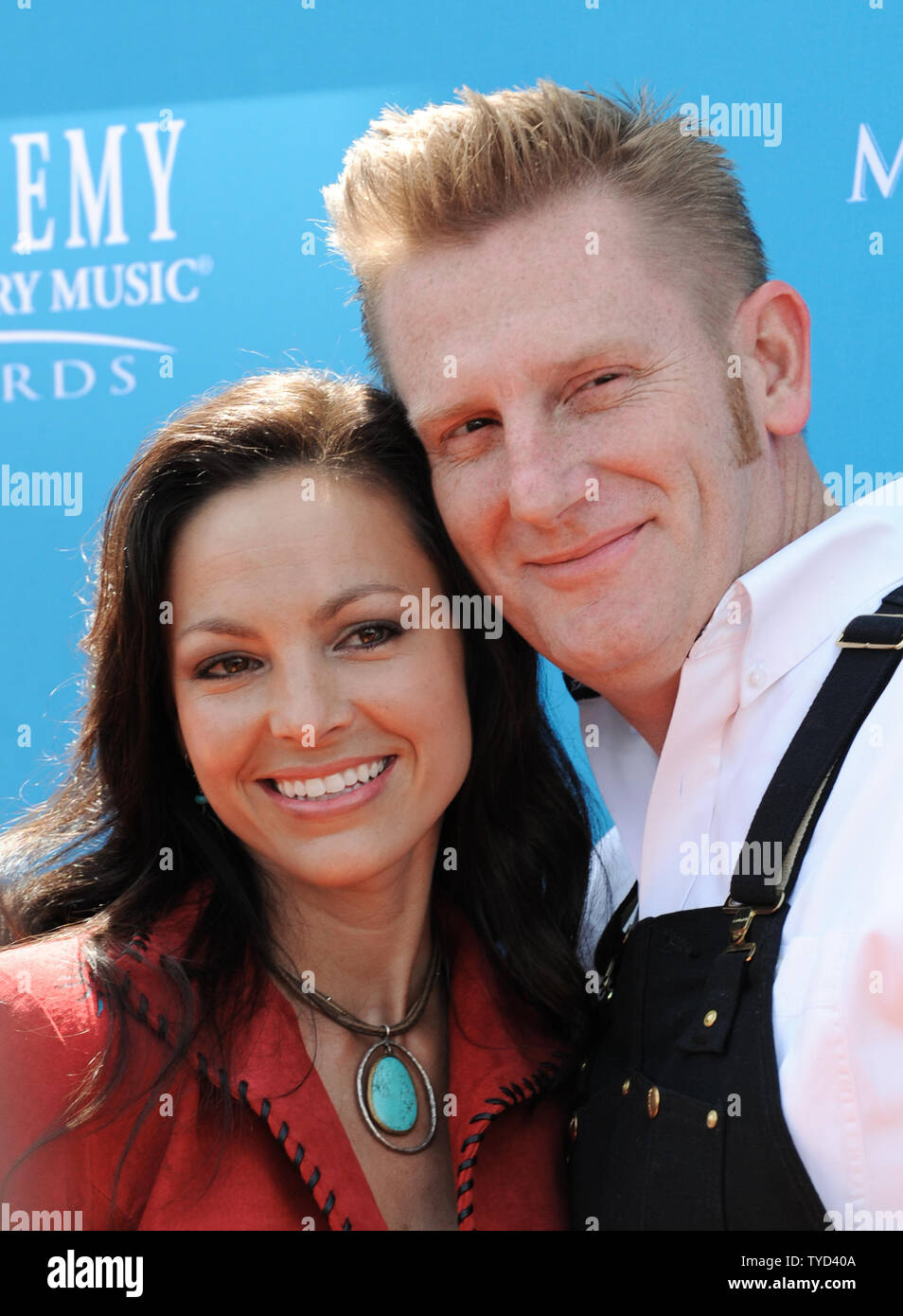 Rory Lee Feek and Joey Martin Feek, of the duo Joey + Rory, arrive on ...