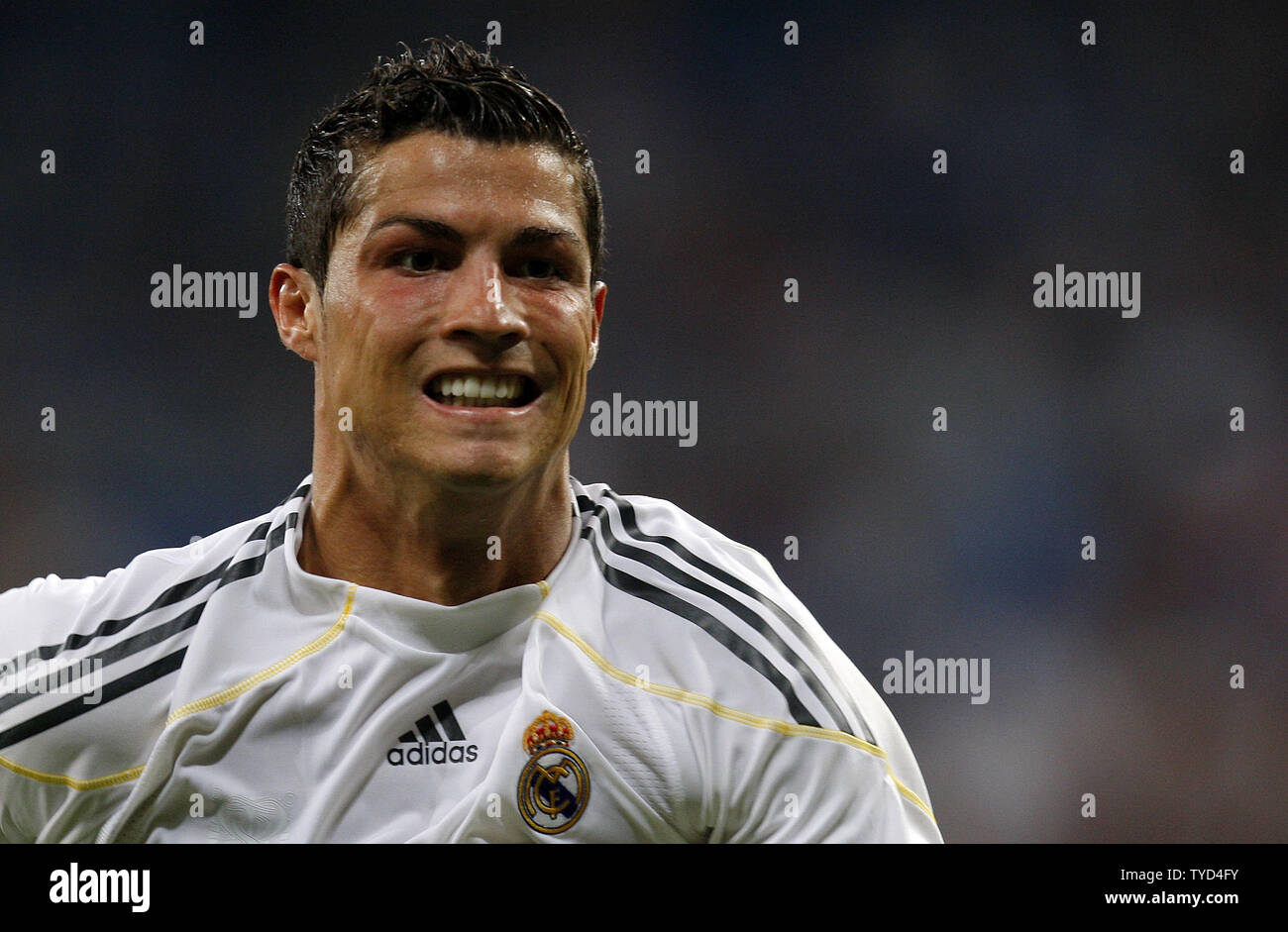 Cristiano ronaldo in action hi-res stock photography and images - Alamy