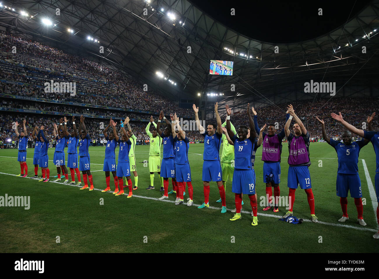 France celebrate at full-time following the Euro 2016 Semi-Final match ...