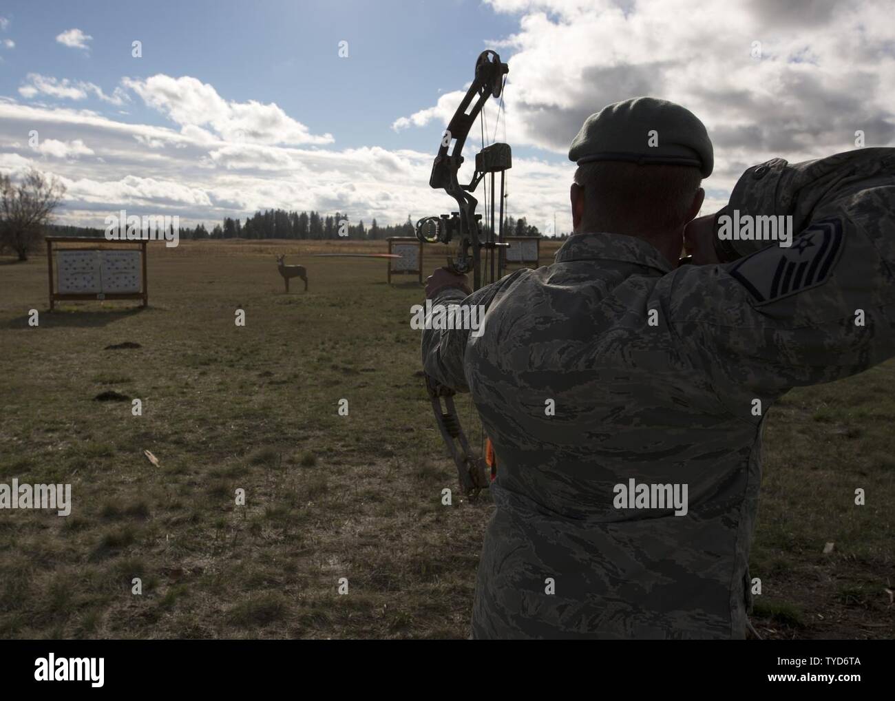 Master Sgt. Jason Clapper, resistance and advanced skills training ...