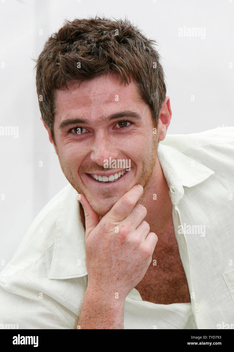 Actor Dave Annable of the television show "Brothers & Sisters" arrives ...