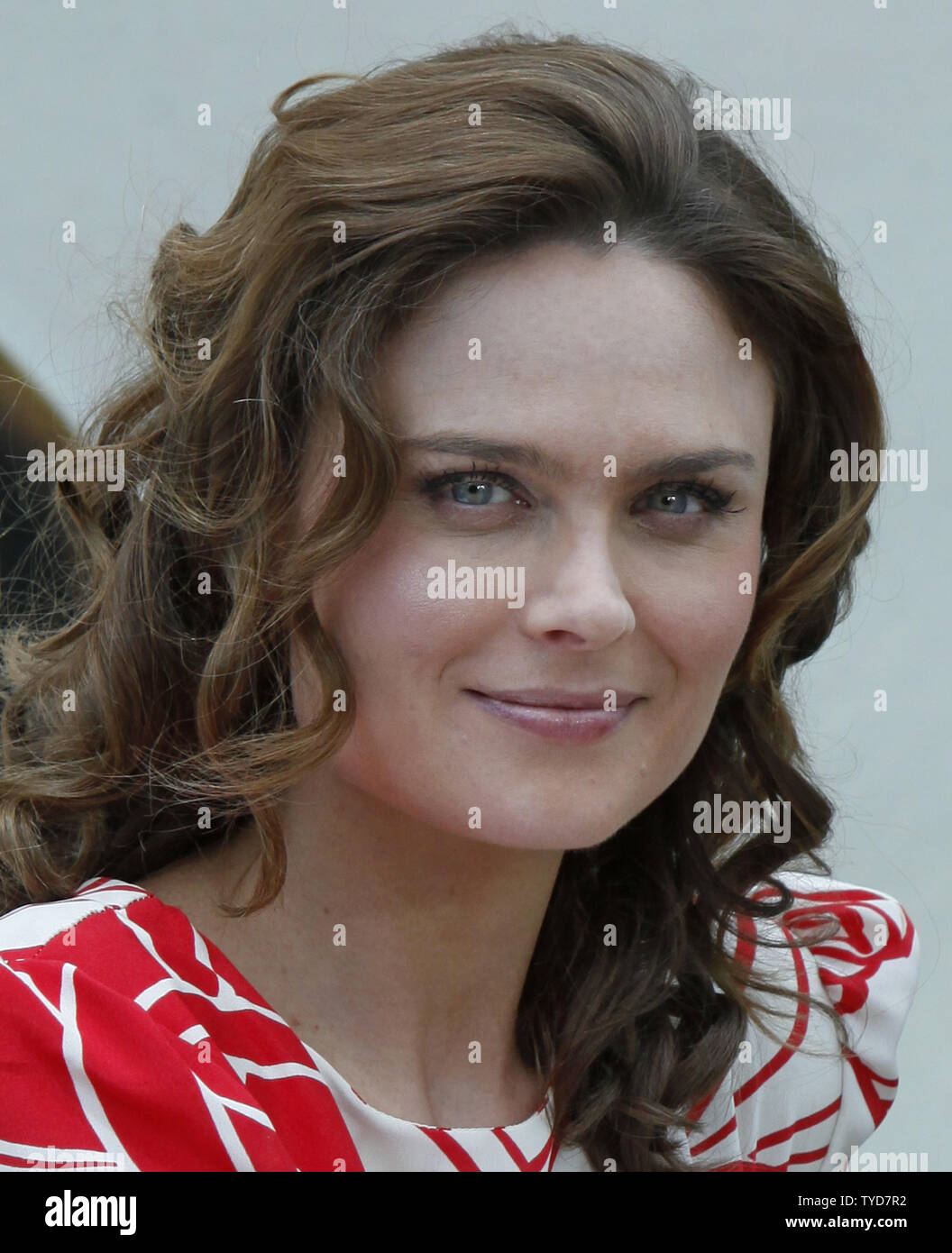 Actress Emily Deschanel arrives at a photocall for the television show ...