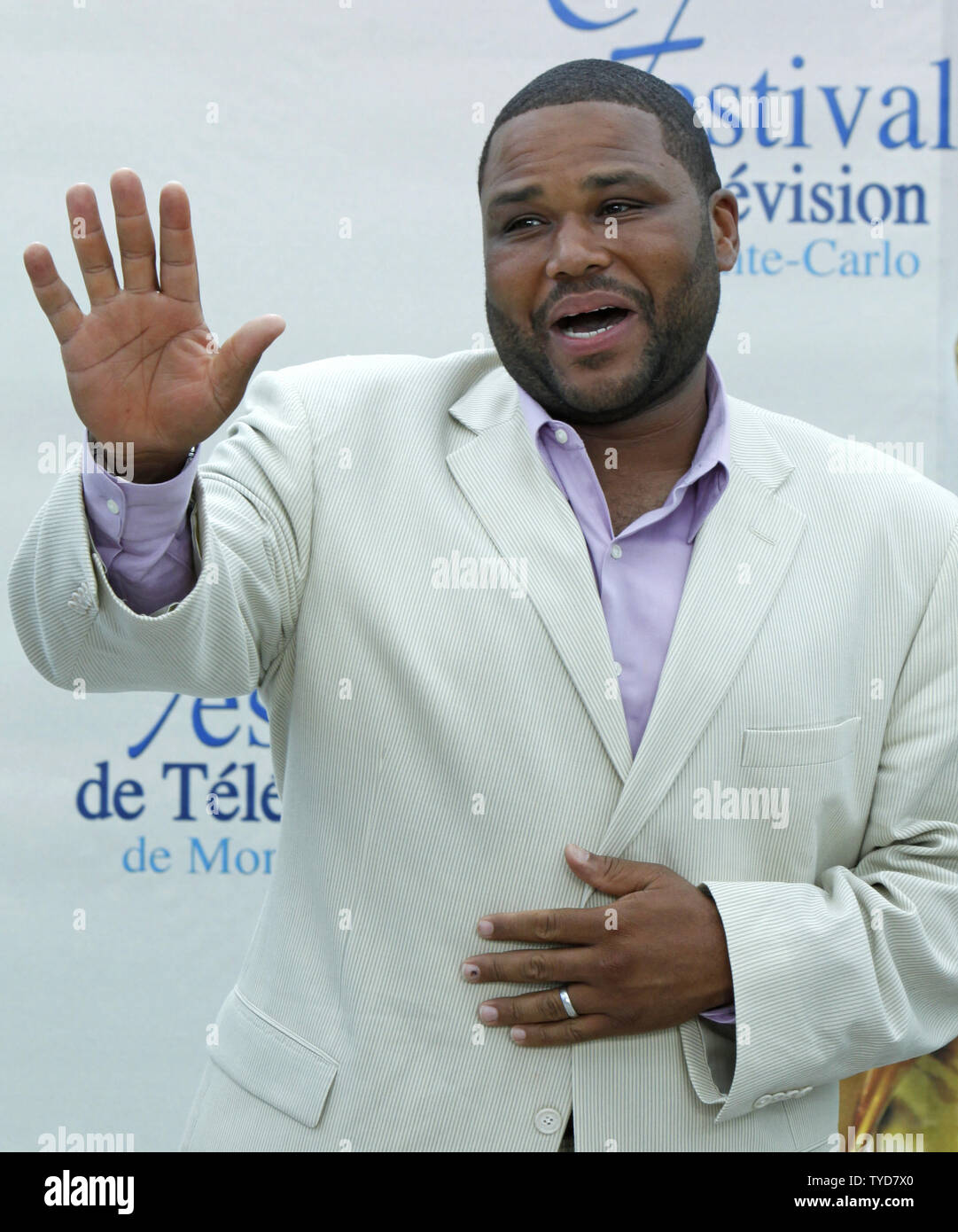 Actor Anthony Anderson arrives at a photocall for the television show ...