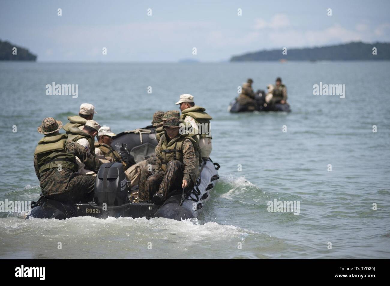 SIHANOUKVILLE, Cambodia (Nov. 2, 2016) - U.S. Marines, from 3rd ...