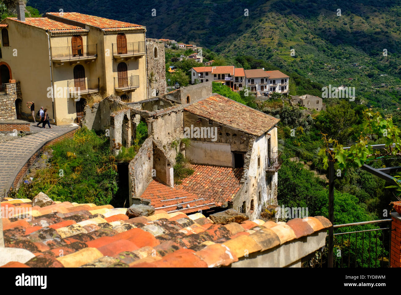 Cityscape of Monte Tauro, Taormina, Sicily, Italy Stock Photo - Alamy