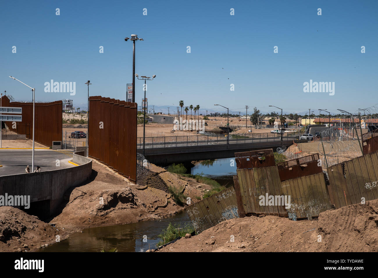 Calexico mexicali hi-res stock photography and images - Alamy